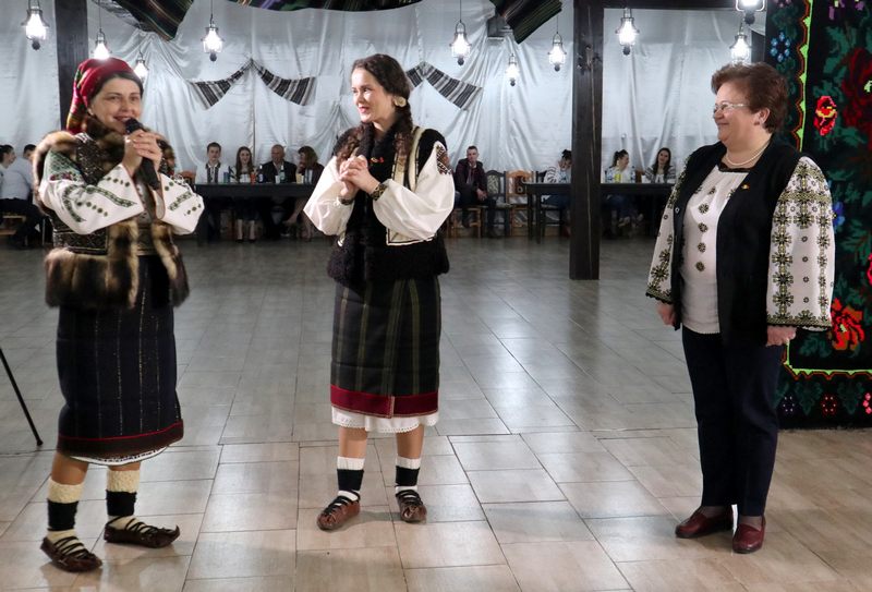 „Balul huţanilor” de la Vatra Moldoviţei – Cotidianul Crai nou